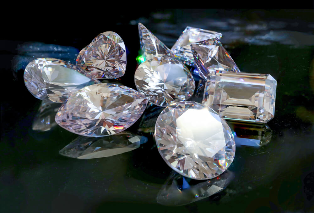 Diamonds In Mozambique - Qasralmahba